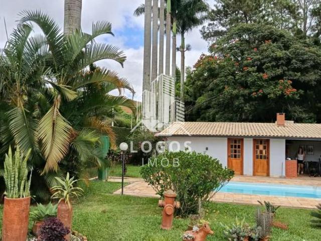 Granja 05 quartos e área gourmet com piscina no coração do bairro Filgueiras, Juiz de Fora MG 09