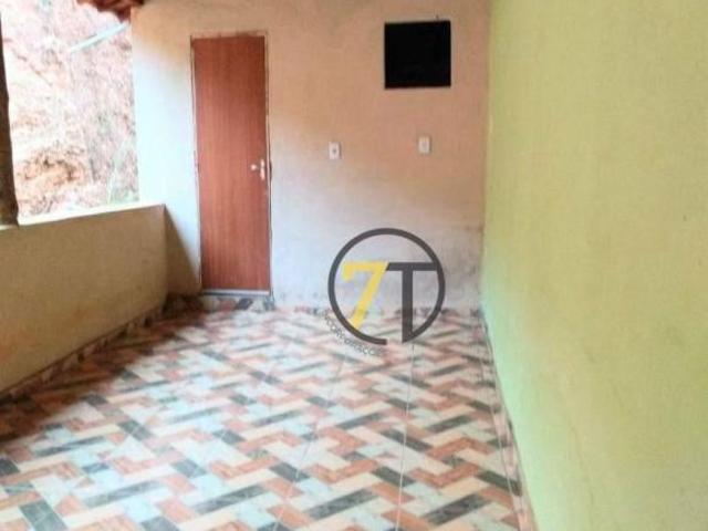 Granja com Casa Duplex à Venda – Conforto e Tranquilidade em Área Urbana a apenas 30 min de Juiz de