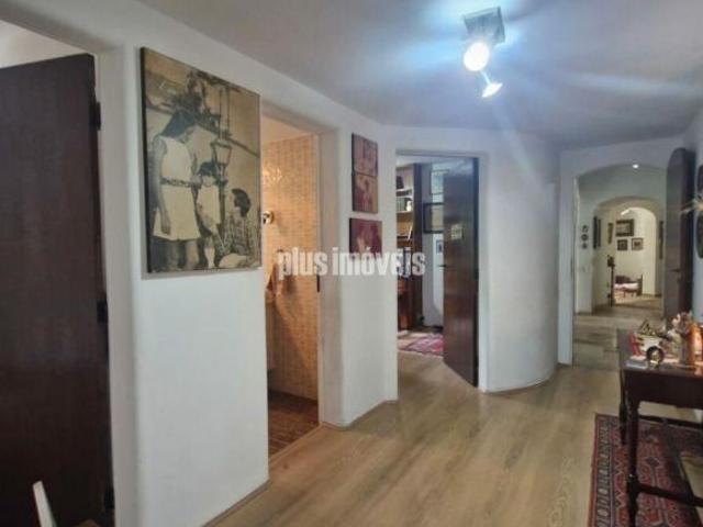 Granja Julieta nobre, tradicional Linderberg, próximo ao metro e a praça Severo Gomes