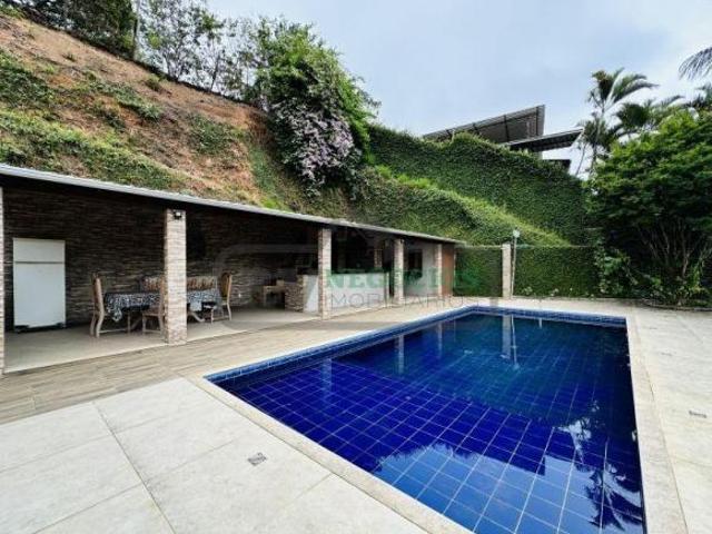 Granja para Venda em Juiz de Fora, Barreira do Triunfo, 4 dormitórios, 3 suítes, 5 banheiros, 6 vaga