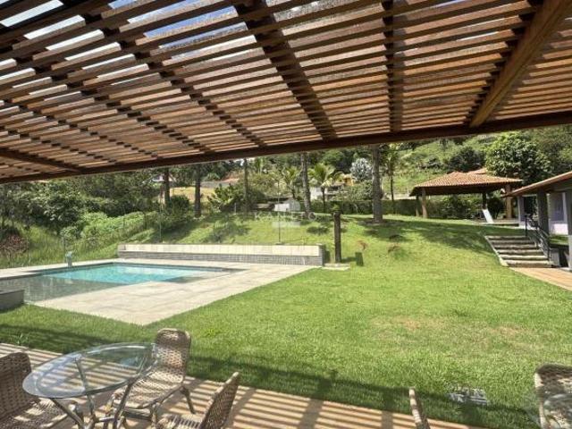 Granja, piscina, área gourmet completa, casa com 1 suíte, área verde, excelente