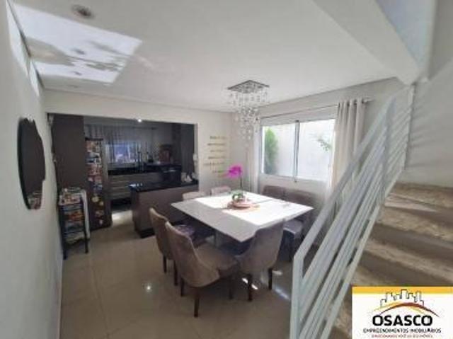 GRANJA VIANA 3 DORMITORIOS 1 SUITE ÁREA GOURMET