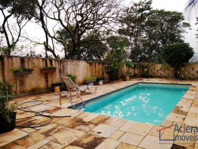GRANJA VIANA Condomínio Horizontal Park Ótima casa com 4 dormitórios recém reformada
