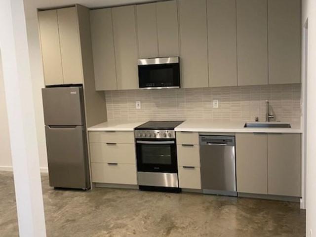GRANT, 818 Studio Apartment for Rent at 818 Grant St, Santa Monica, CA 90405 Sunset Park