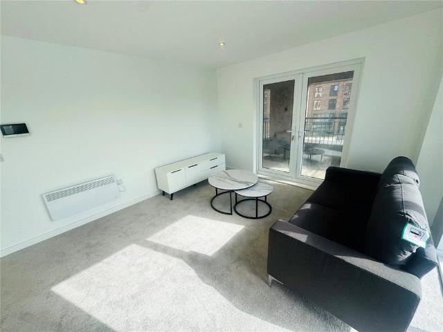 Grant Court, Block A, 257 Ordsall. 3 bed flat to rent £1,395 pcm £322 pw