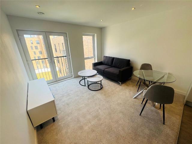Grant Court Block D, Salford, Greater Manchester M5, 1 bed flat to rent, £975 pcm | PrimeLocation