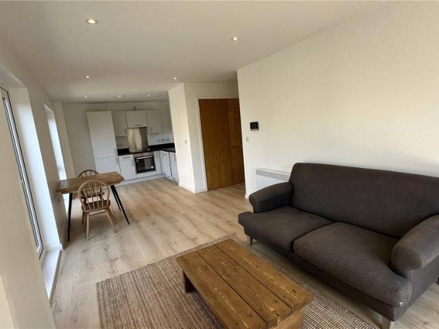 Grant Court Block D, 257 Ordsall. 2 bed flat to rent £1,275 pcm £294 pw