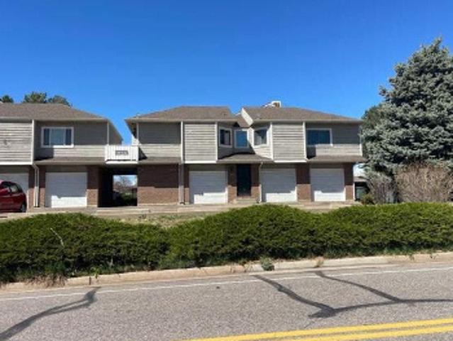 Grant Dr Apt B1