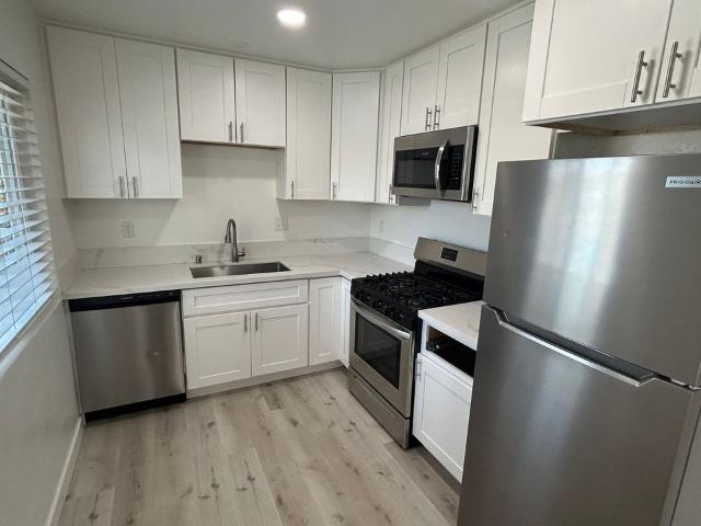Grant Street 2 Bedroom Apartment for Rent at 410 Grant St, Oceanside, CA 92054 Downtown Oceanside