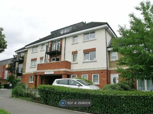Grantham Court, Kingston Upon Thames KT2, 2 bed flat to rent, £2,490 pcm | PrimeLocation