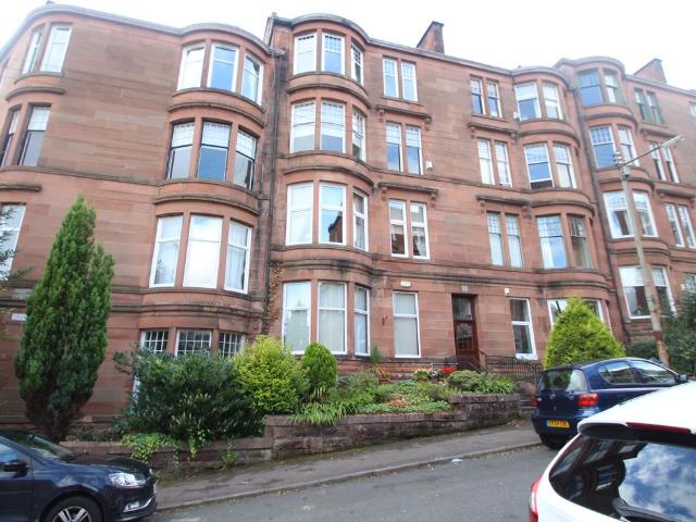 Grantley Gardens, Glasgow G41, 2 bed flat to rent, £1,250 pcm | PrimeLocation