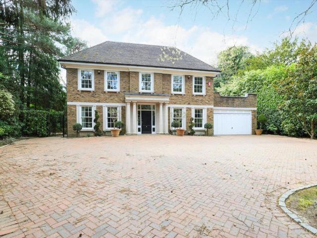 Granville Close, St George's Hill. 6 bed detached house to rent £10,000 pcm £2,308 pw