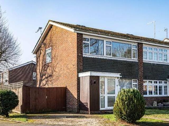 Granville Gardens, Hoddesdon, 3 Bedroom Semi detached