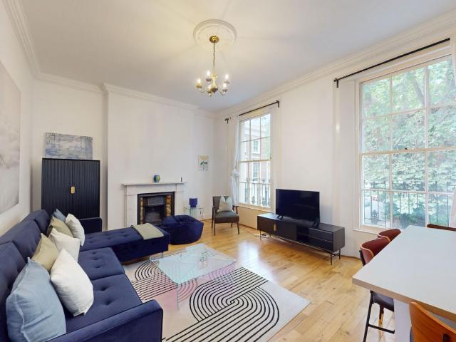 Granville Square, London WC1X, 3 bed flat to rent, £3,500 pcm | PrimeLocation