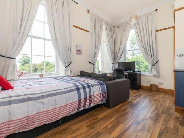 Granville Street, Glasgow, G3 8 bed apartment to rent £5,200 pcm £1,200 pw