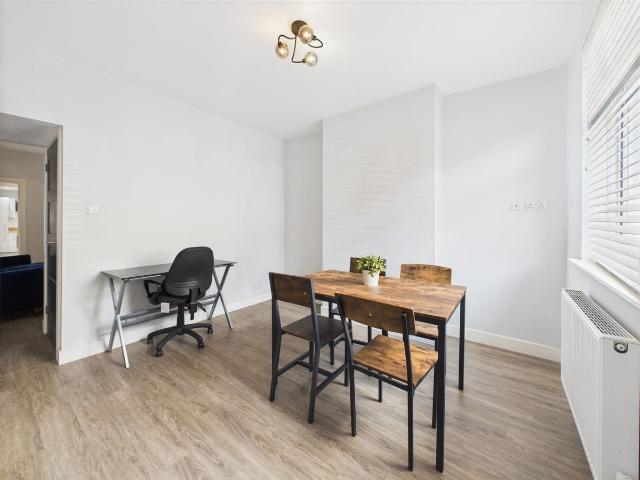 Granville Street, Loughborough, Inc Bills Option LE11, 2 bed shared accommodation to rent, £758 pcm | PrimeLocation