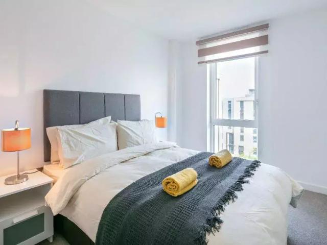 Granville Park, London SE13 3 bed flat to rent £2,590 pcm £598 pw
