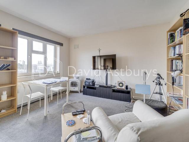 Granville Place, North Finchley, London 2 bed apartment to rent £1,750 pcm £404 pw