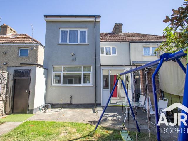 Granville Road, Welling, Kent DA16, 3 bed semi detached house to rent, £2,250 pcm | PrimeLocation