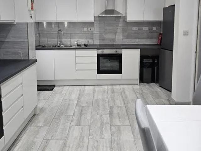 Granville Road, Liverpool, L15 2HP, United Kingdom | 8 bed apartment for rent #159161641 | Rentberry
