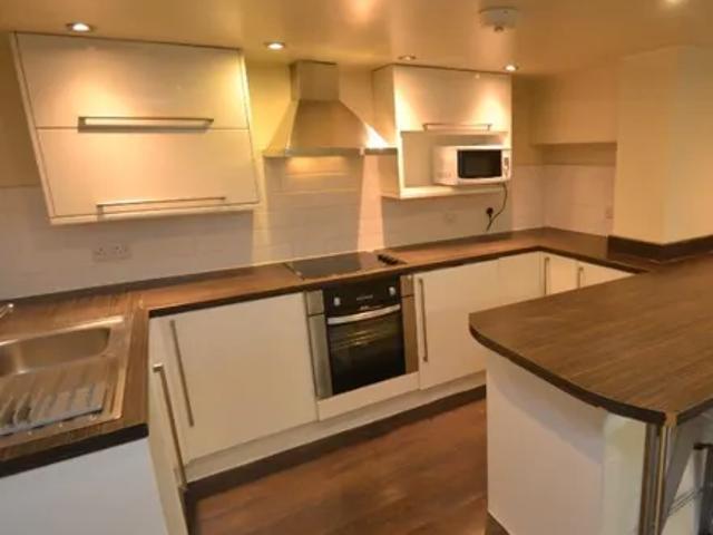 Granville Road, Manchester, M14 6AD, United Kingdom | 3 bed apartment for rent #133737829 | Rentberry