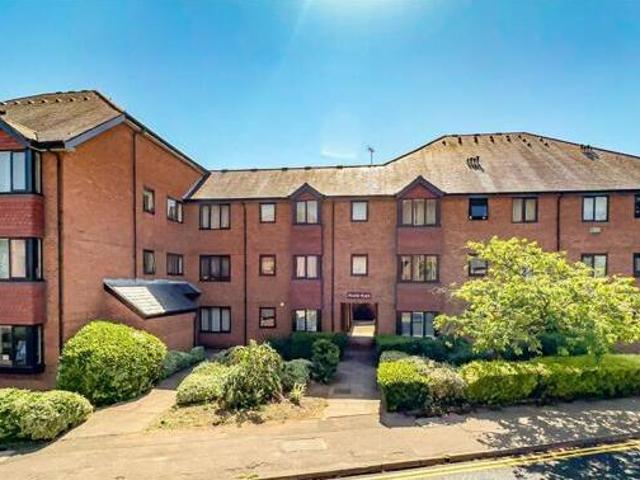 Granville Road, Peakes Place, St. Albans, 1 Bedroom Apartment