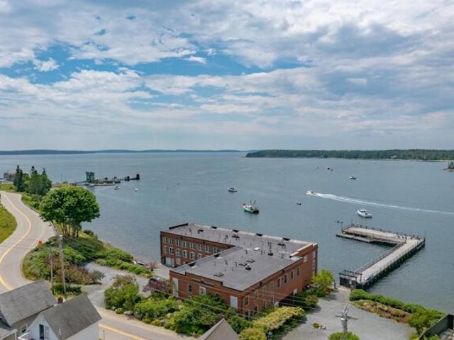 Granville Rd Unit,tremont, Condo For Sale