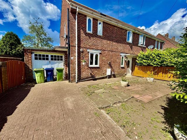 Grasmere Avenue, Easington Lane, Houghton Le Spring DH5, 3 bed property to rent, £800 pcm | PrimeLocation