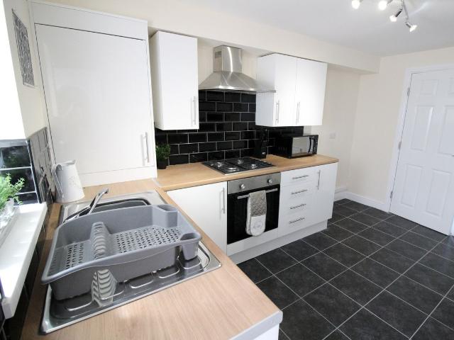 Grasmere Road, Carcroft DN6, Room to rent, £542 pcm | PrimeLocation