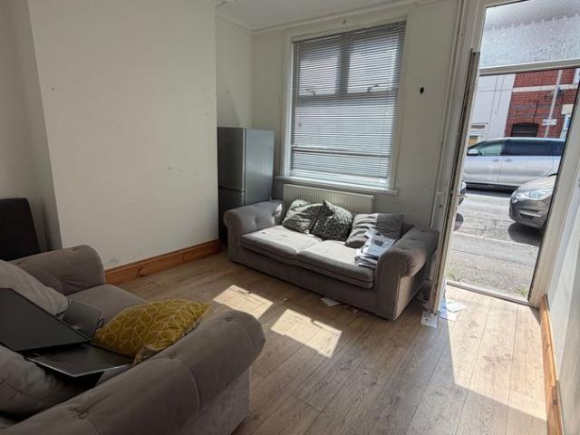 Grasmere Street, Leicester LE2, 4 bed terraced house to rent, £1,200 pcm | PrimeLocation