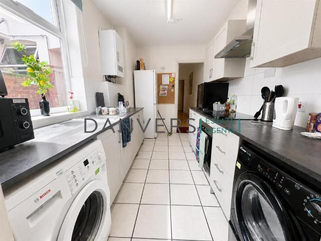Grasmere Street, Leicester LE2 4 bed terraced house to rent £1,473 pcm £340 pw