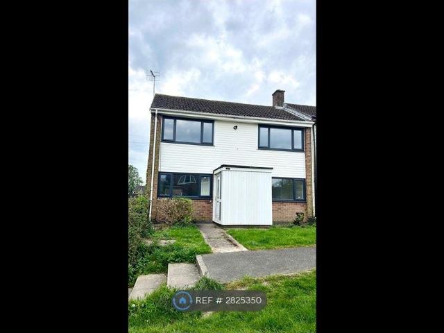 Grasscroft Close, Chesterfield S40, 3 bed terraced house to rent, £975 pcm | PrimeLocation