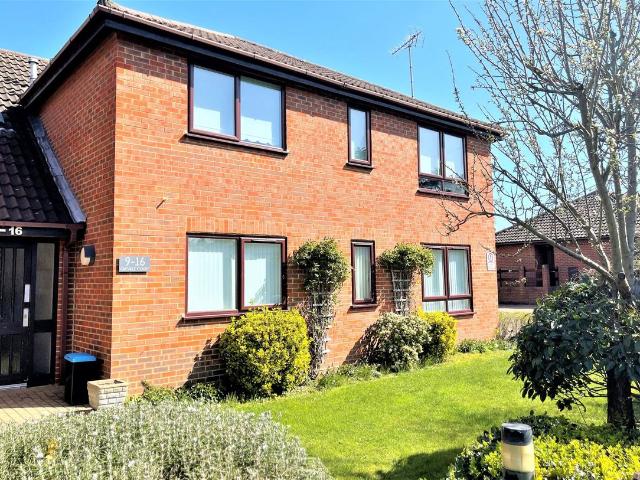 Greville Park Road, Ashtead KT21, 1 bed flat to rent, £1,295 pcm | PrimeLocation