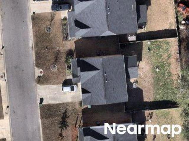 Grey Pine Dr