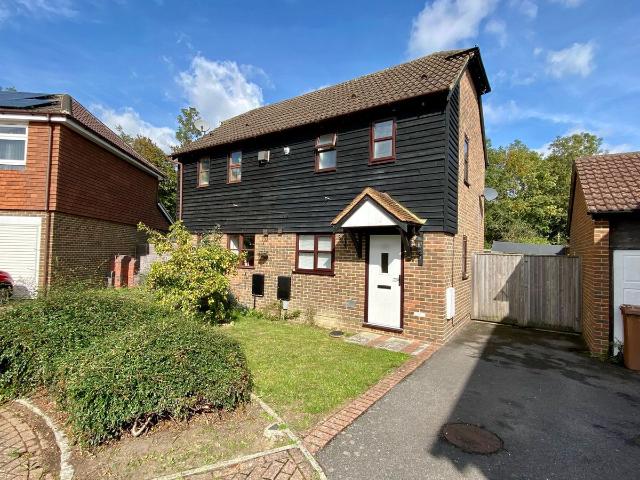 Grey Willow Gardens, Singleton, Ashford TN23, 1 bed semi detached house to rent, £950 pcm | PrimeLocation