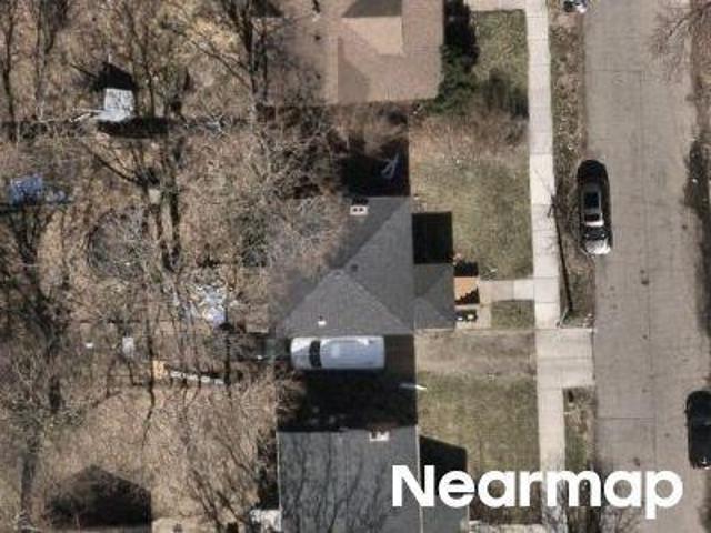 Greydale Ave