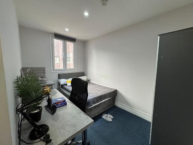Greyfriars Lane, Coventry, CV1 2GB
