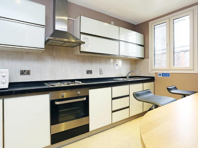 Greyfriars Lane, Coventry, CV1 2GB