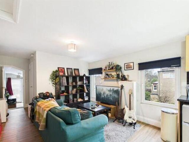 Greyhound Lane, London, 1 Bedroom Apartment