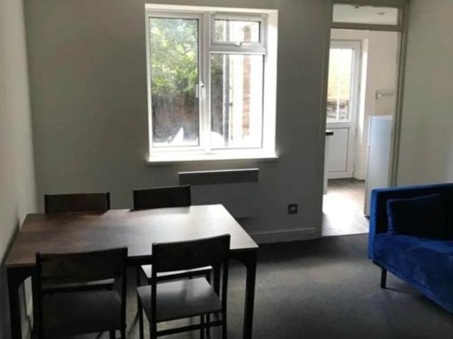 Greyhound Road, Hammersmith W6, 2 bed flat to rent, £2,300 pcm | PrimeLocation