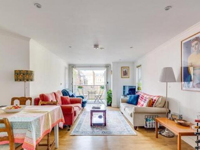 Greyhound Road, London, 2 Bedroom Apartment