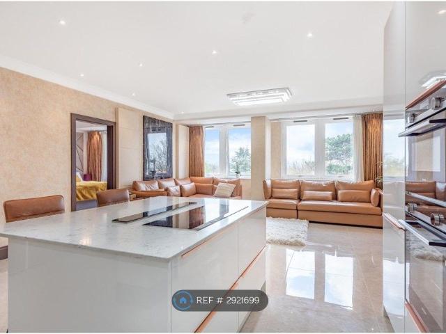 Greystoke House, London W5, 2 bed flat to rent, £3,000 pcm | PrimeLocation