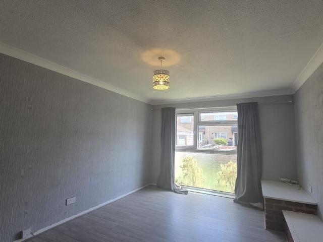 Greystoke Road, Slough, Berkshire SL2, 1 bed flat to rent, £1,295 pcm | PrimeLocation