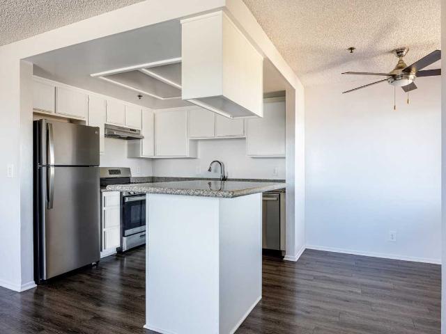 Greystone 3 Bedroom Apartment for Rent at 13700 Lemoli Ave, Hawthorne, CA 90250 East Hawthorne