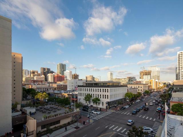 Greystone Lofts Studio Apartment for Rent at 303 Market St, San Diego, CA 92101 Marina