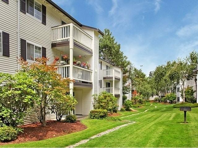 Greystone Meadows 3 Bedroom Apartment for Rent at 31500 1st Ave S, Federal Way, WA 98003