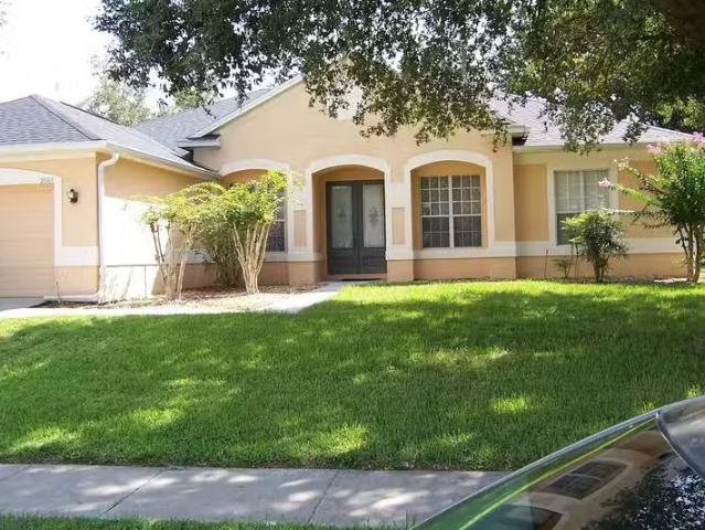 GREAT 4/3 POOL HOME IN OVIEDO 2686 Sugar Pine Run
