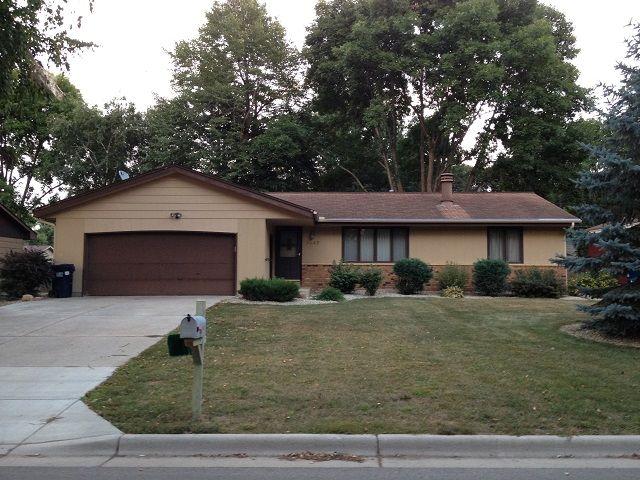Great 4 Bedroom Home in Shakopee