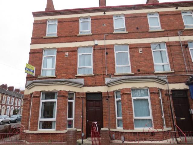 Great 1 Bedroom Apartment, 41d Agincourt Avenue, QUEENS UNIVERSITY QUARTER
