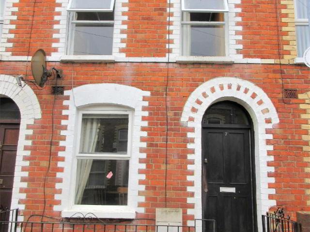 Great 2 Bedroom House, 7 Jerusalem Street, QUEENS UNIVERSITY QUARTER